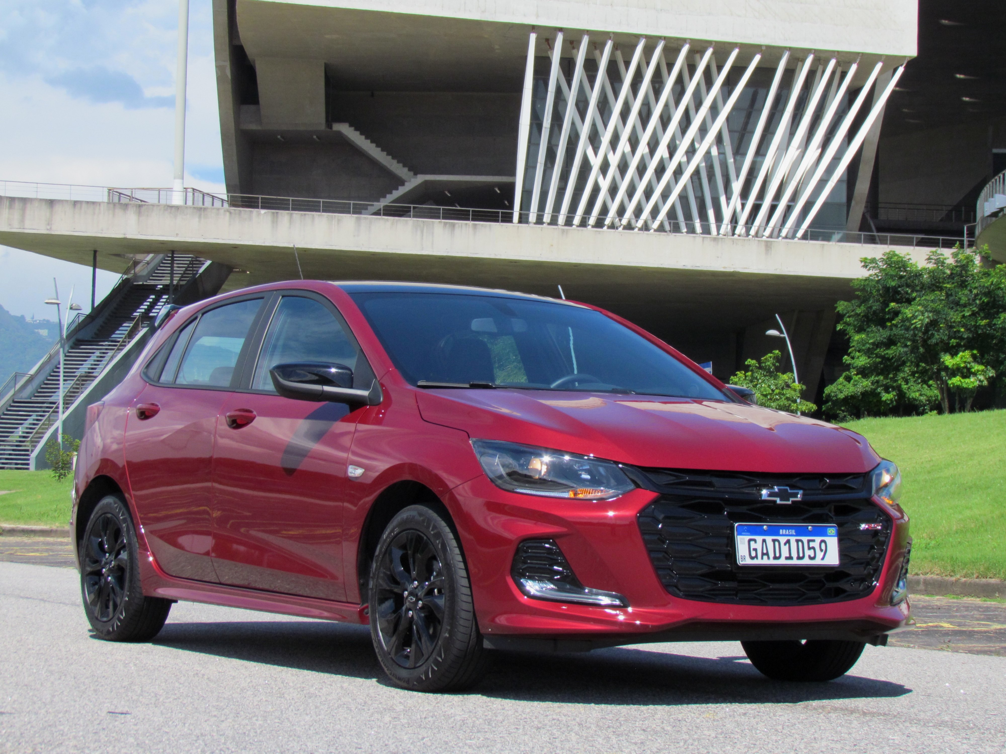 Test en Brasil: Chevrolet Onix RS - Minuto Motor